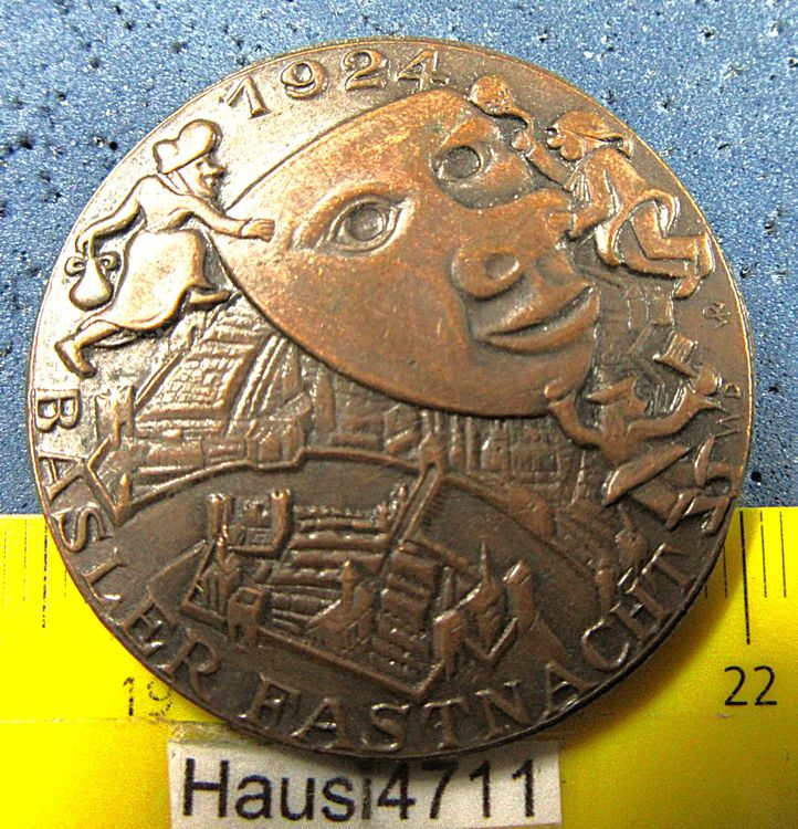 BASEL FASNACHT PLAKETTE ANTIK 1924 MIT NADEL (Gebraucht) in Ettingen für CHF 4.95 – mit ...