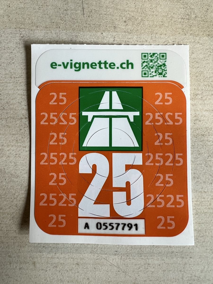 Schweizer Autobahn Vignette 2025 - Gültig fürs ganze Jahr! (Neu und originalverpackt) in Eglisau ...