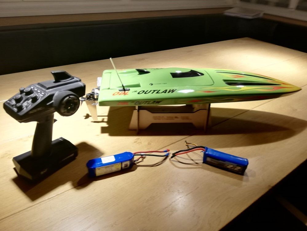 RC Boot / Thundertiger OUTLAW JR. OBL | Kaufen auf Ricardo