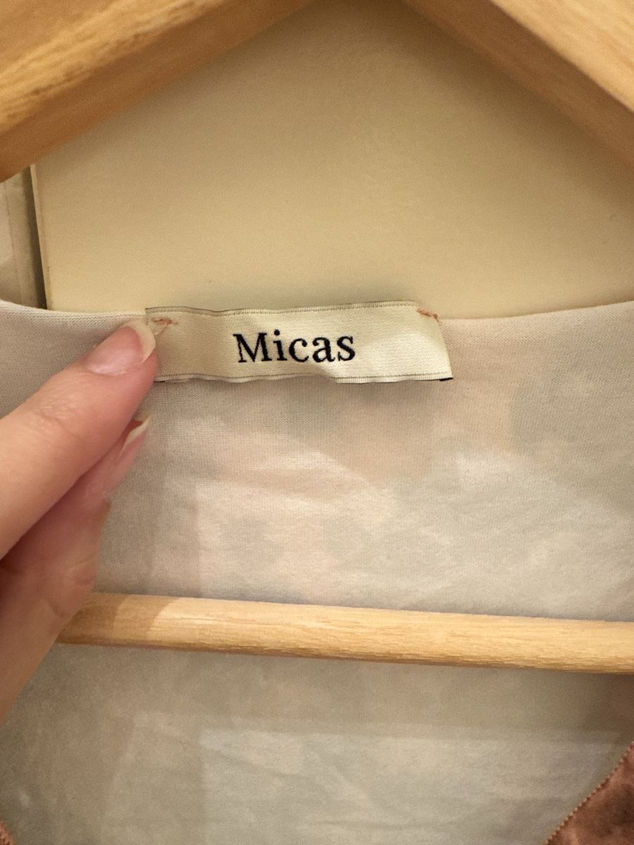 pull d’été (Neuf (Voir description)) à Lonay pour CHF 4 – avec ...