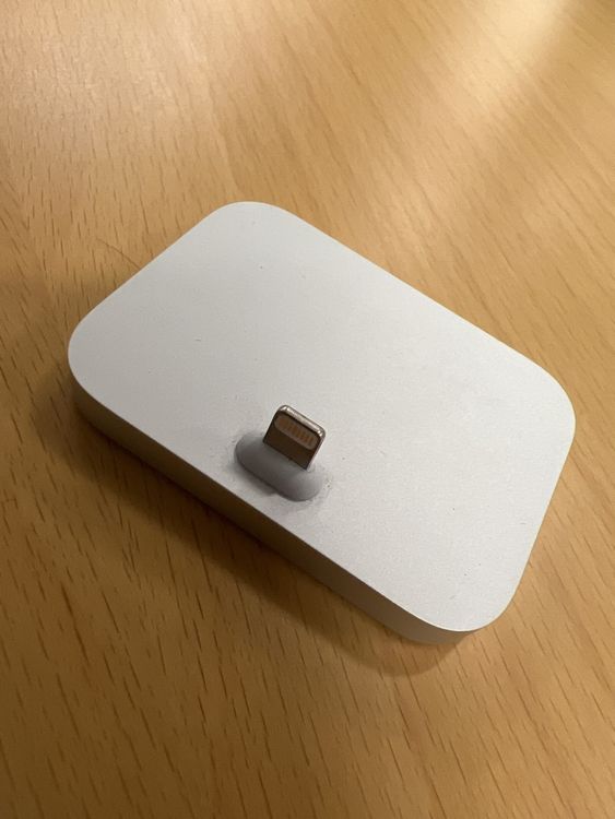 IPhone Lightning Dock silber Original Apple (Neu (gemäss Beschreibung)) in Grüningen für CHF 19 ...