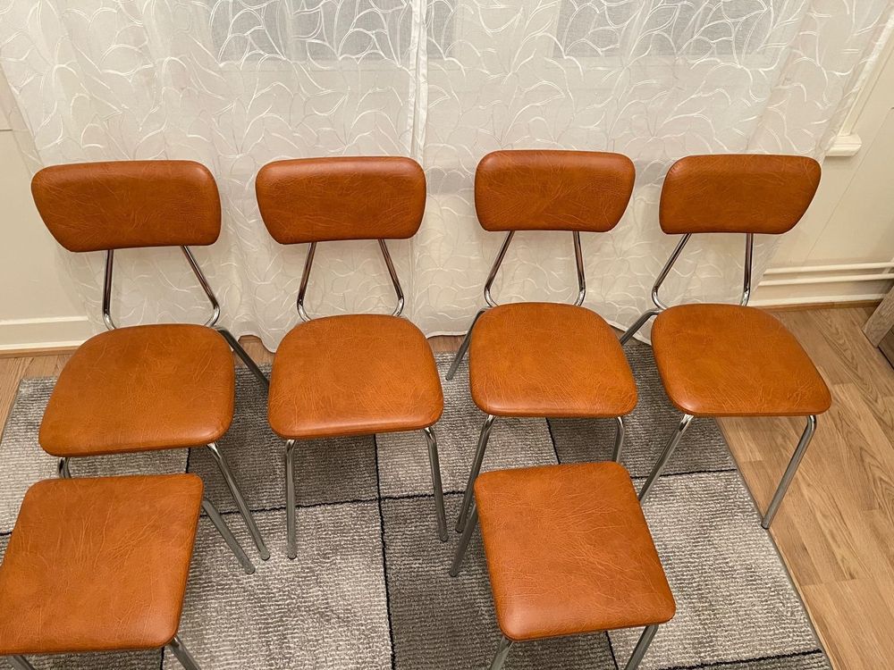 Stühle4 und 2 hocker set | Kaufen auf Ricardo