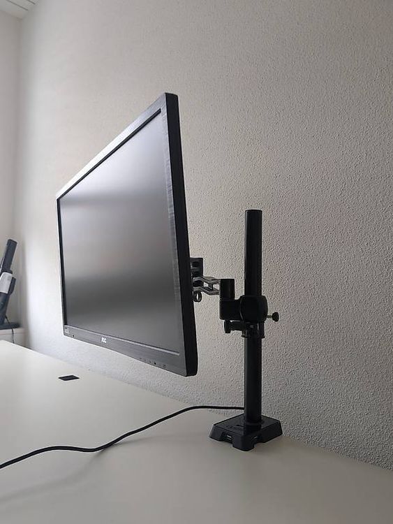 24" Full HD AOC e2460Sh inkl. Arctic Halterung mit USB Hub (Gebraucht ...