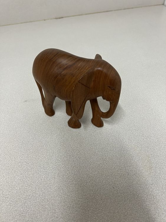Holz Elefant Deko Figur, Handgeschnitzt, Vintage Look (Gebraucht) in ...