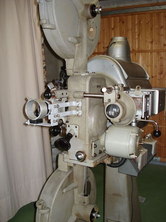 Filmprojektor Philips FP5 | Kaufen auf Ricardo