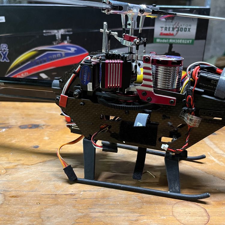 Rc Heli T-REX 300 (Gebraucht) in Ohmstal für CHF 400 – nur Abholung auf ...