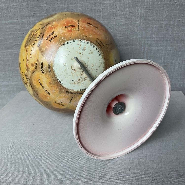 🔴 Mars Globus – Scan-globe – Made in Denmark – 60er Jahre (Gebraucht) in Basel für CHF 19 – mit ...