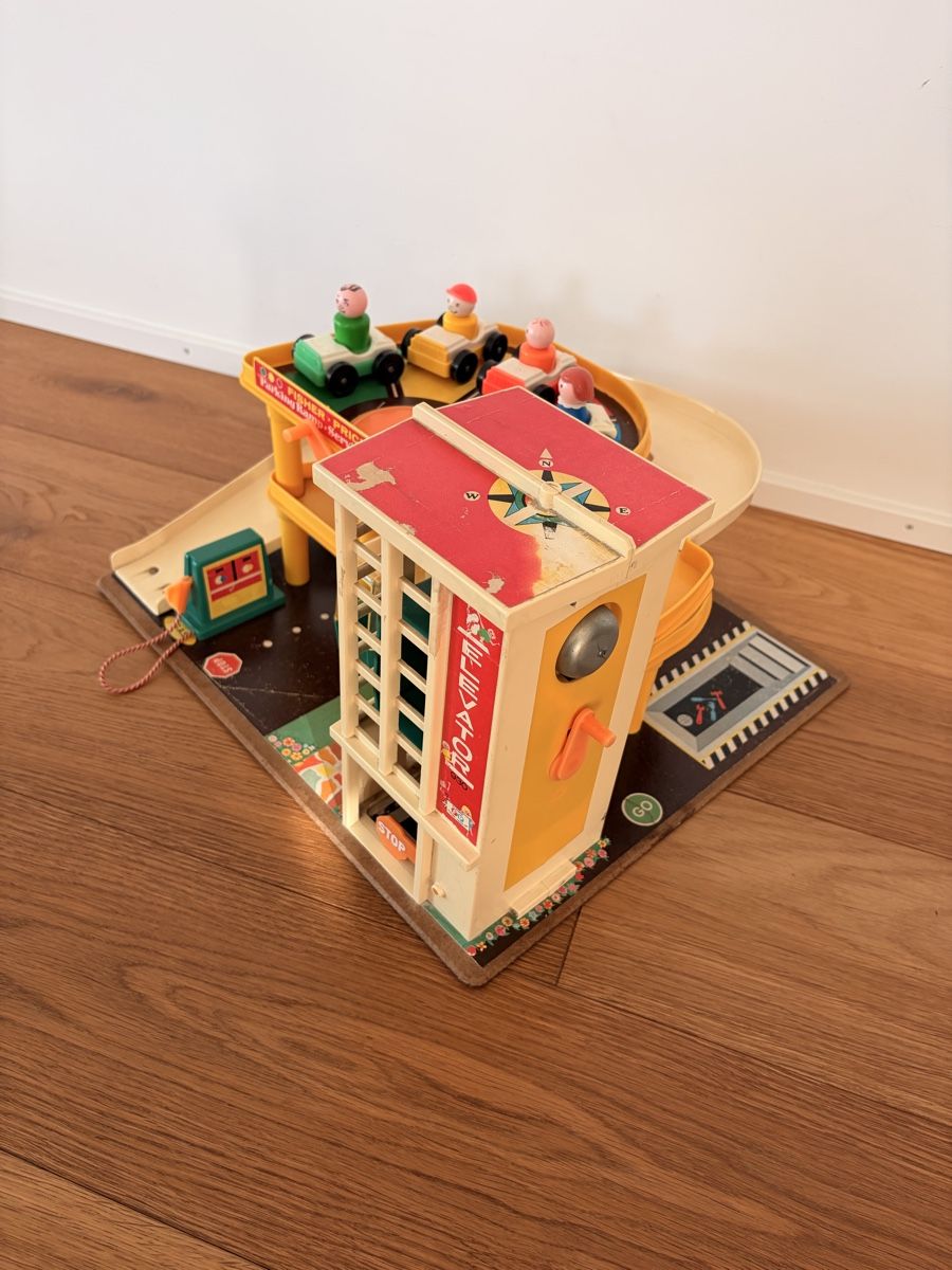Fisher Price Parkhaus Vintage Nr.930 Parking Ramp Service (Gebraucht ...