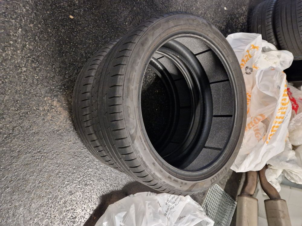 2x Sommerpneu 255/40/21 Pirelli 4mm | Kaufen auf Ricardo