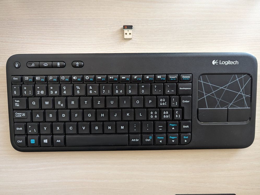 LOGITECH Wireless Touch Keyboard K400r, Schweizer Layout | Kaufen auf ...