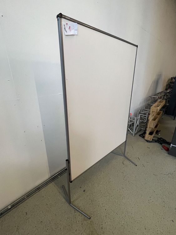 Pinnwand Pinboard Moderationstafel Füsse abnehmbar leicht (Gebraucht) in Rapperswil SG für CHF ...