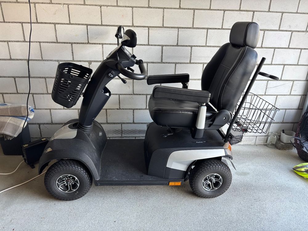 INVACARE COMET PRO SCOOTER (Gebraucht) in Schleitheim für CHF 2500 ...