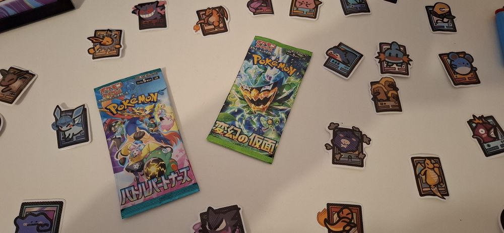2 Booster pokemon Jap + 3 stickers free (Neu und originalverpackt) in ...