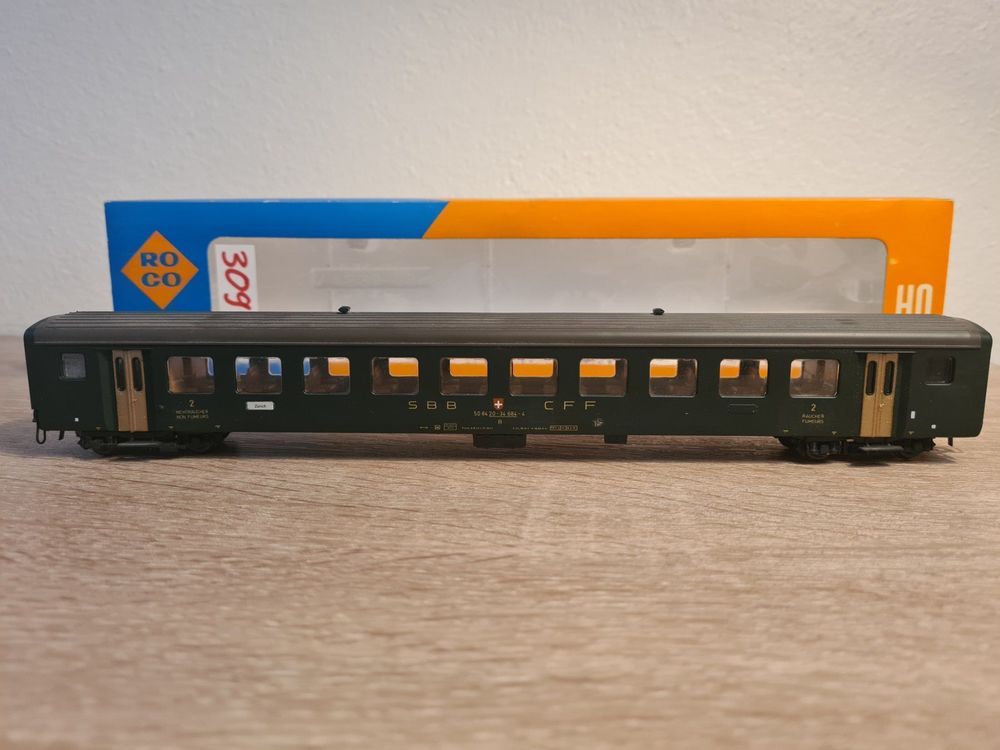 Roco 4238A Personenwagen 2.Kl SBB H0 (1) | Acheter sur Ricardo