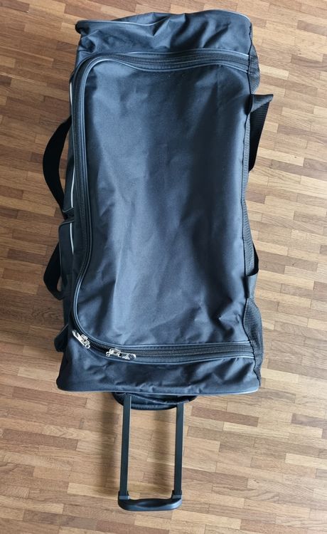Rollkoffer (Neu (gemäss Beschreibung)) in Aarau für CHF 30 – mit ...
