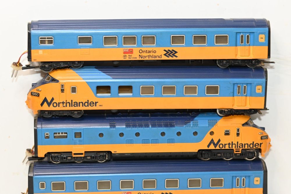 Northlander Märklin HO/AC 4 teilig ohne OVP , läuft nicht (Defekt) in ...
