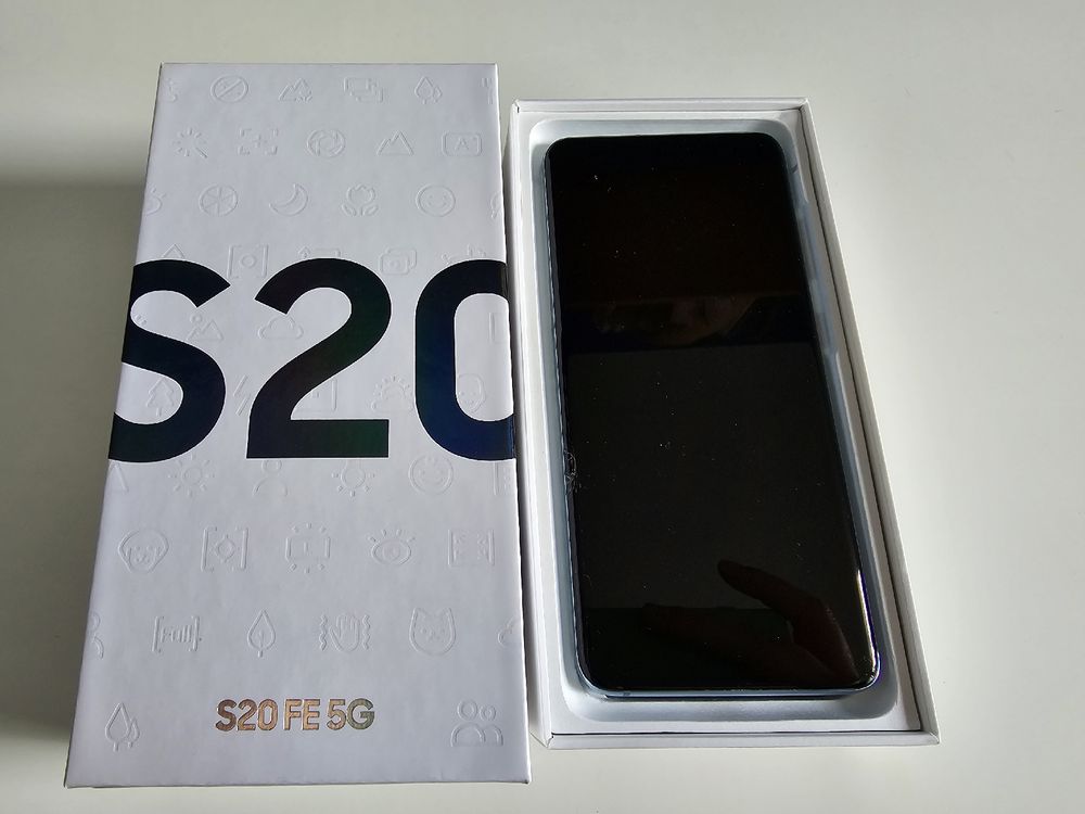Samsung S20FE 5G Cloud Navy 128GB (Defekt) in Buchs AG für CHF 80 – mit Lieferung auf Ricardo kaufen