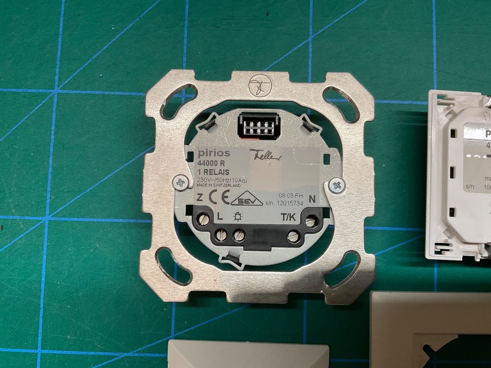 Feller Bewegungsmelder Original Pirios 180 UP | Kaufen auf Ricardo