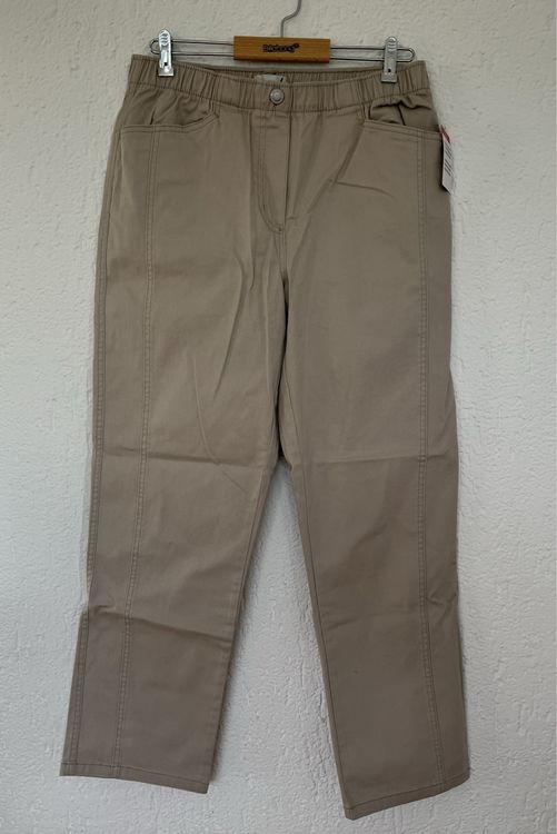 Hose Collection L Gr.38 (Neu und originalverpackt) in Oberegg für CHF 1 – mit Lieferung auf ...