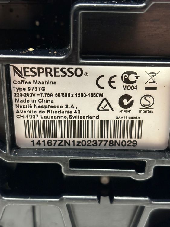 Nespresso 9737G Kaffemaschine (Gebraucht) in Mühlau für CHF 80 – mit ...