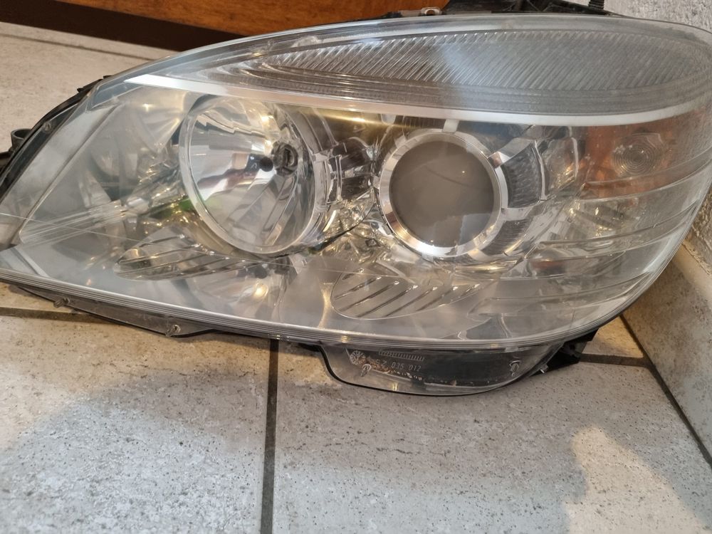 Mercedes-Benz C-Klasse W204 S204 Scheinwerfer Originale (Gebraucht) in Pieterlen für CHF 199 ...