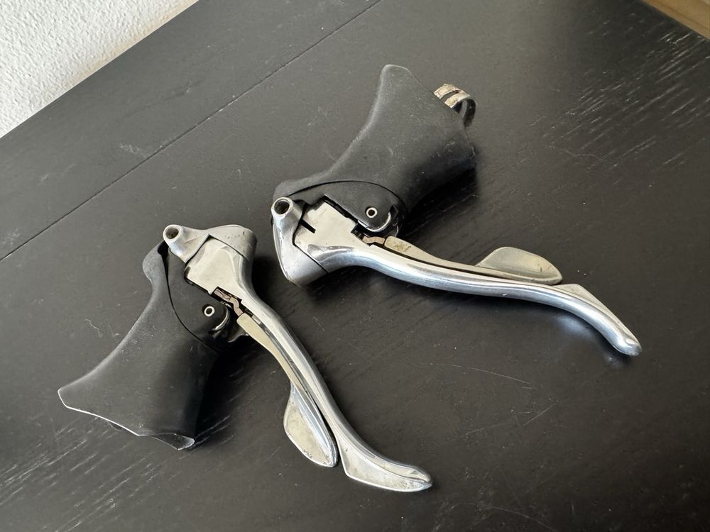 Shimano Dura Ace ST-7700 STI 2x9 fach Rennrad Hebel Set | Kaufen auf Ricardo