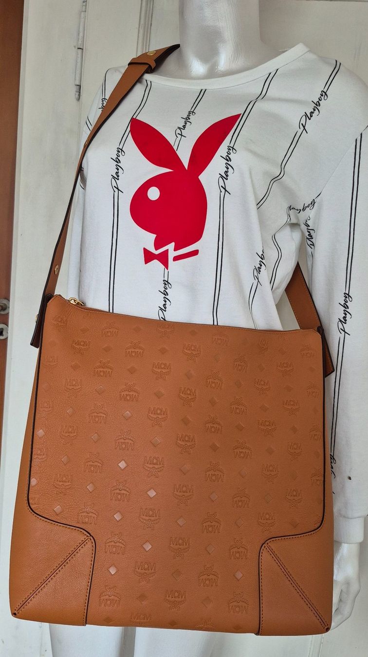 Neue Original MCM Hobo Bag, aus geprägtem Leder (Neu (gemäss ...