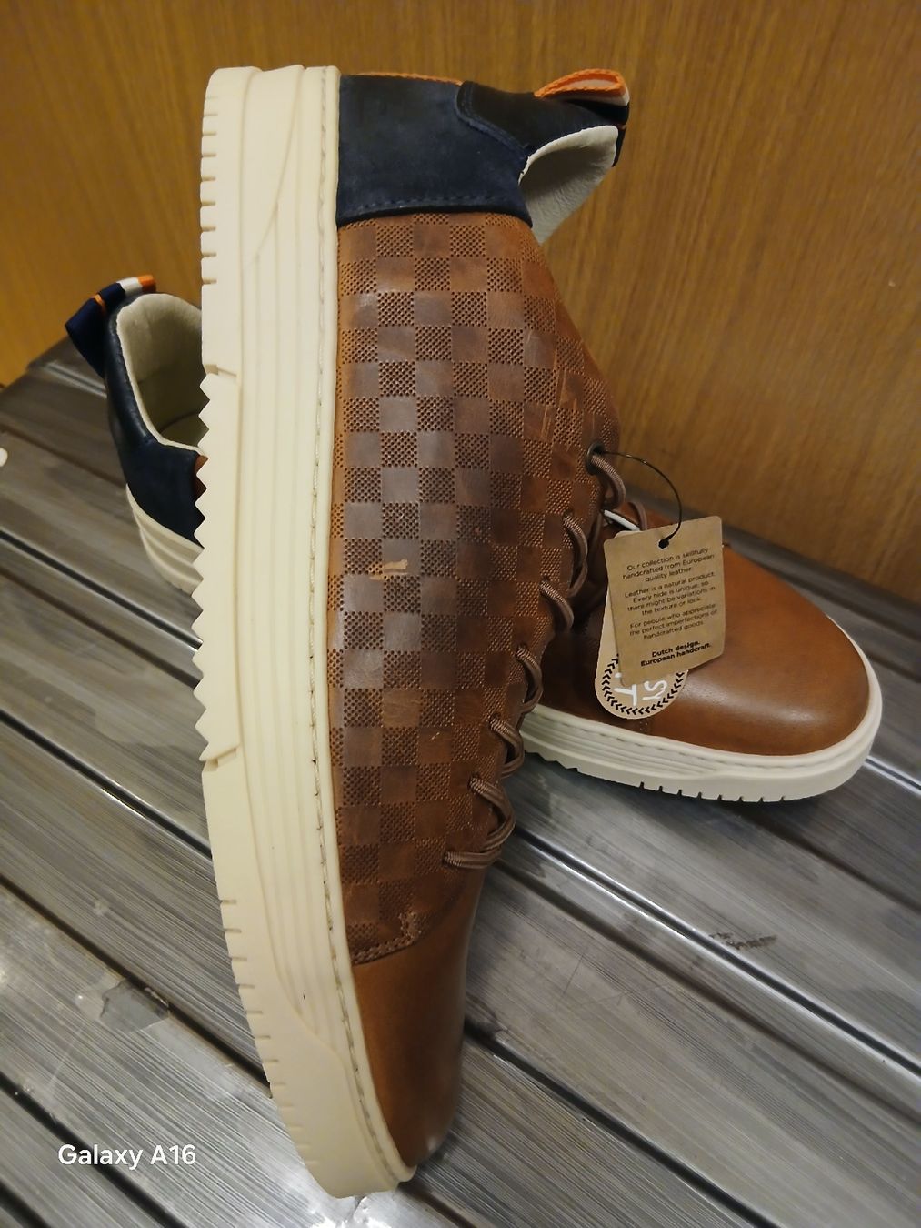 Snakers en cuir de la marque BullBoxer neuves jamais portées (Neuf avec ...