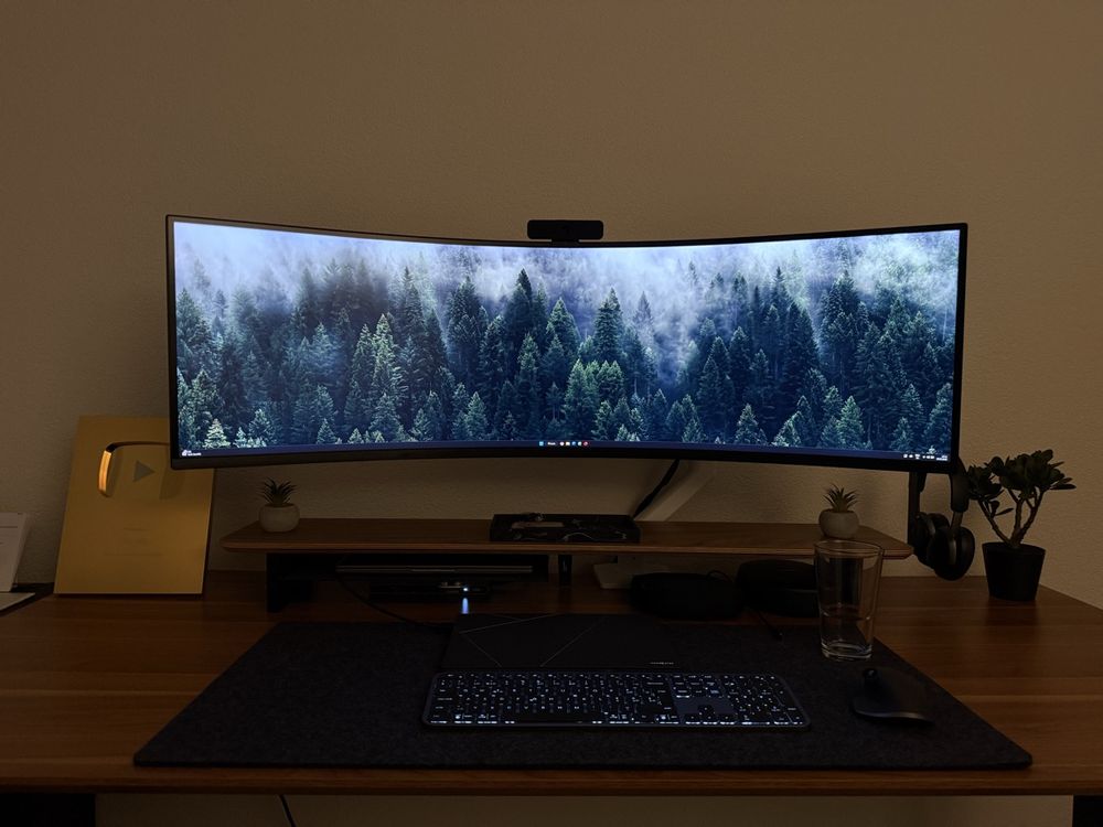 Samsung Odyssee LC49G95T - Sehr guter Zustand + Ergotron Arm (Gebraucht ...