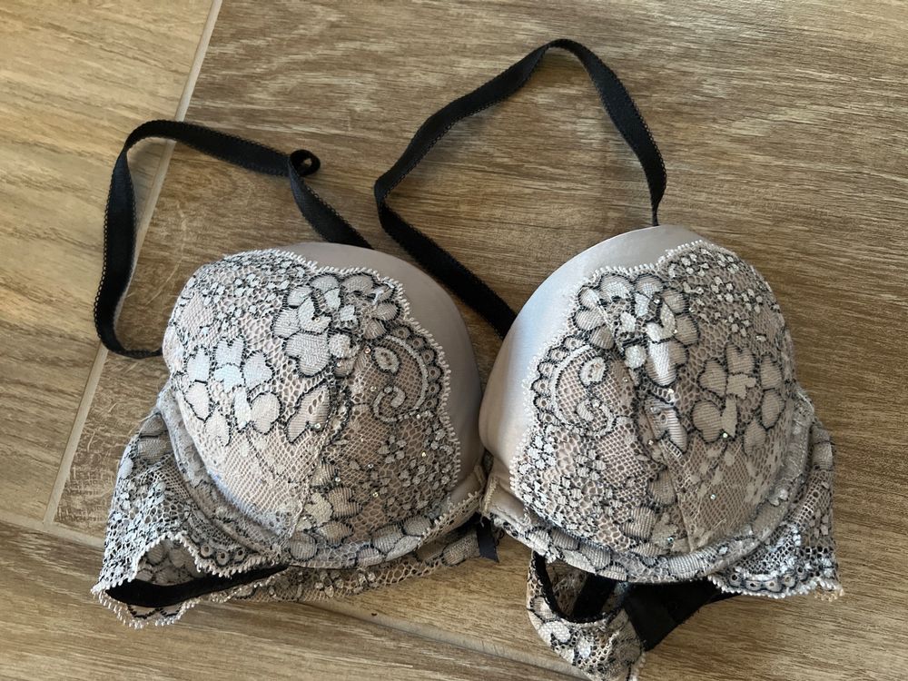 Push-Up BH 34A von Victorias Secret (Gebraucht) in Stadel für CHF 3 – mit Lieferung auf Ricardo ...