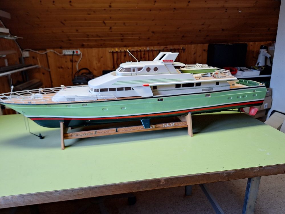 RC-Modellschiff Pegasus 3 (Defekt) in Büttikon AG für CHF 161 – nur ...