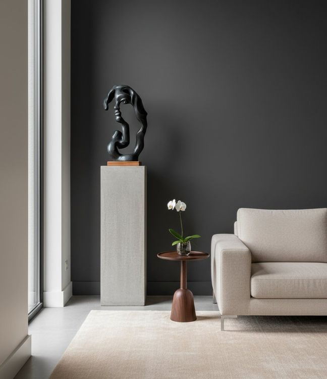 Moderne Skulptur: Klara Sever: „Portrait of a Woman“ (Gebraucht) in ...