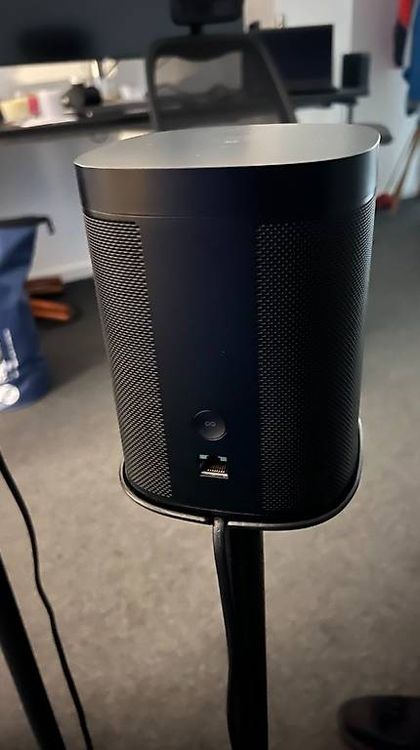 Sonos One SL Lautsprecher mit Standfuss (Gebraucht) in Basel für CHF ...