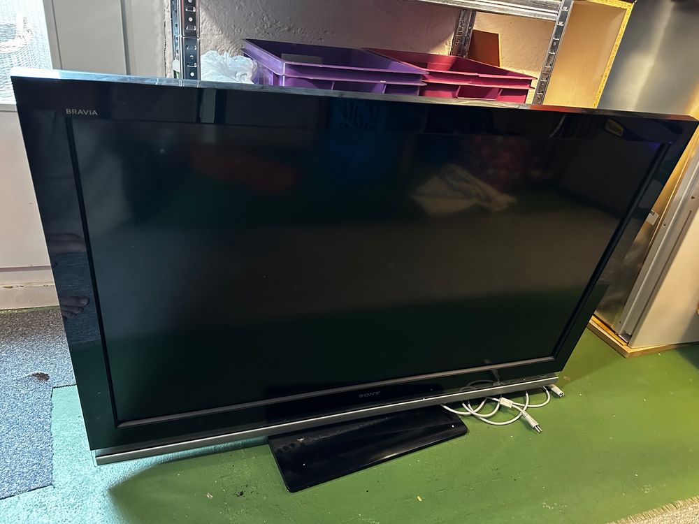 Sony Bravia 52“ LCD Full HD | Kaufen auf Ricardo