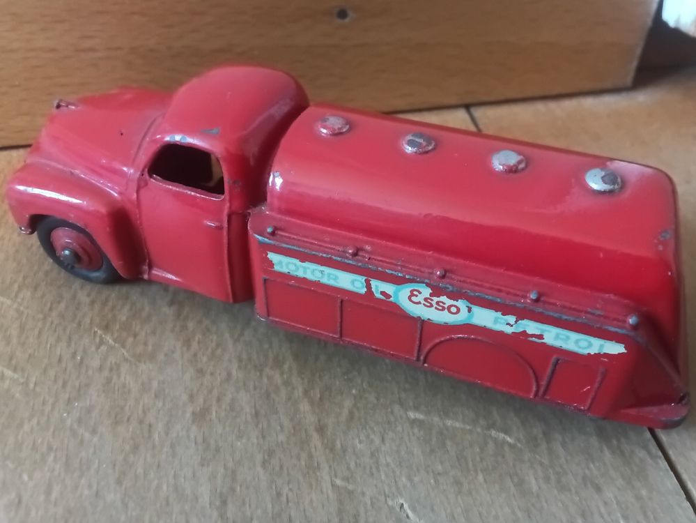 Dinky Toys No. 30 E Studebaker ESSO Tanker (1952) RAR! (Gebraucht) in ...