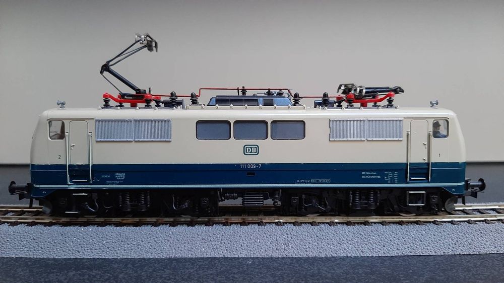 Roco H0, DC, BR111 der DB, analog (1) (Gebraucht) in Gossau SG für CHF ...