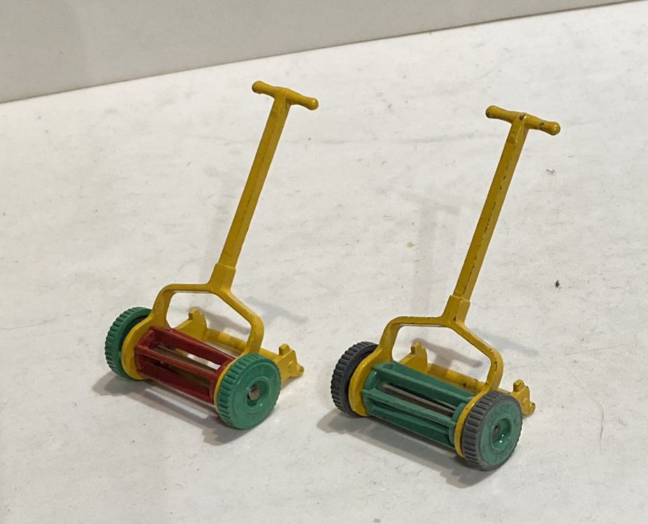 Dinky Toys (GB) 2 x 105e Grass Cutter (1948 – 54) (Gebraucht) in ...
