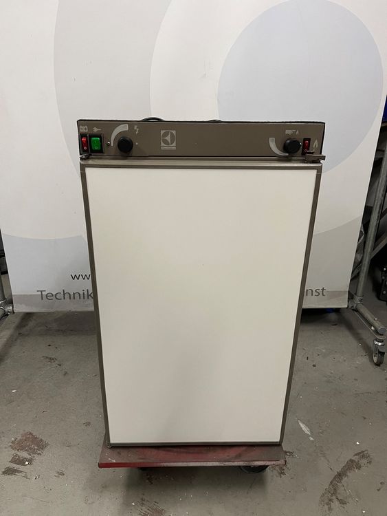 Kühlschrank 12V / 230V / Gas Elektrolux RM-275 (Gebraucht) in ...