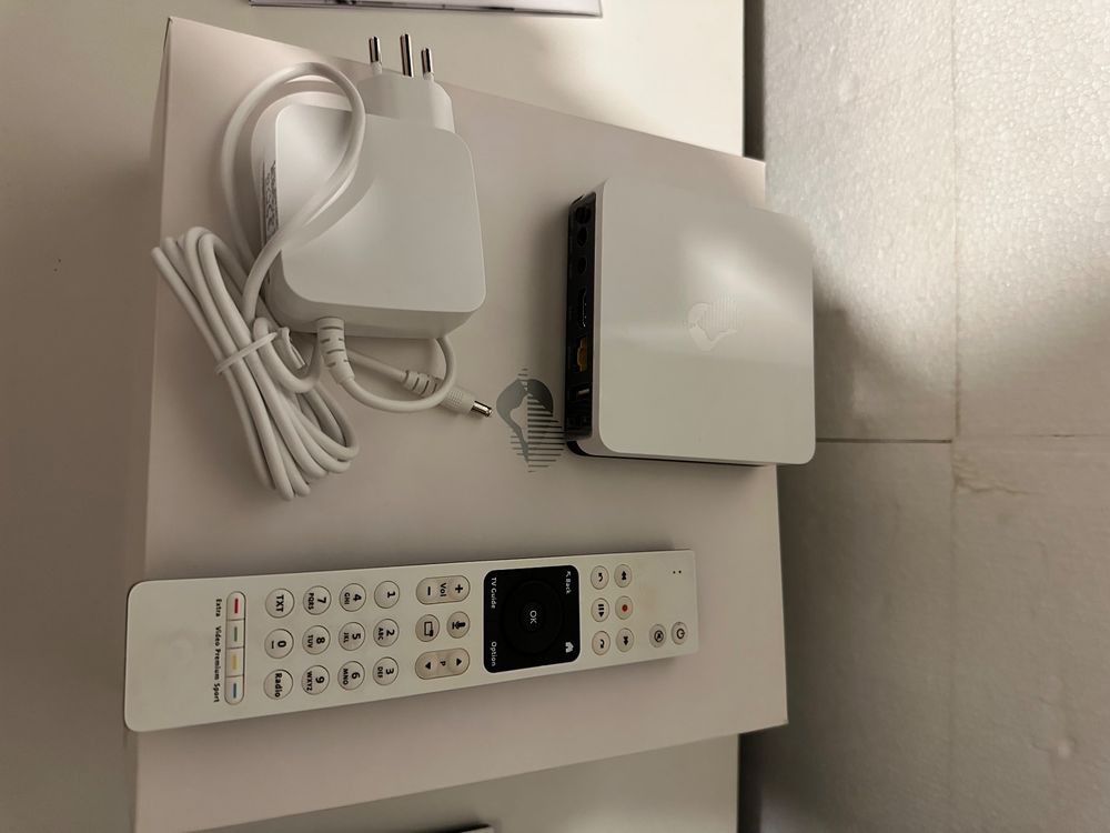 Swisscom TV UHD Box (Gebraucht) in Muttenz für CHF 4 – nur Abholung auf ...