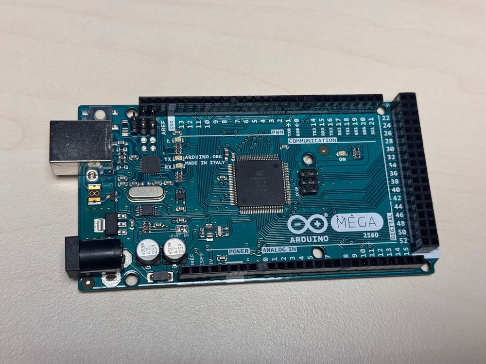 Arduino Board "MEGA 2560" und SPARKFUN ESP8266 Wifi Board (Gebraucht) in Fällanden für CHF 16 ...