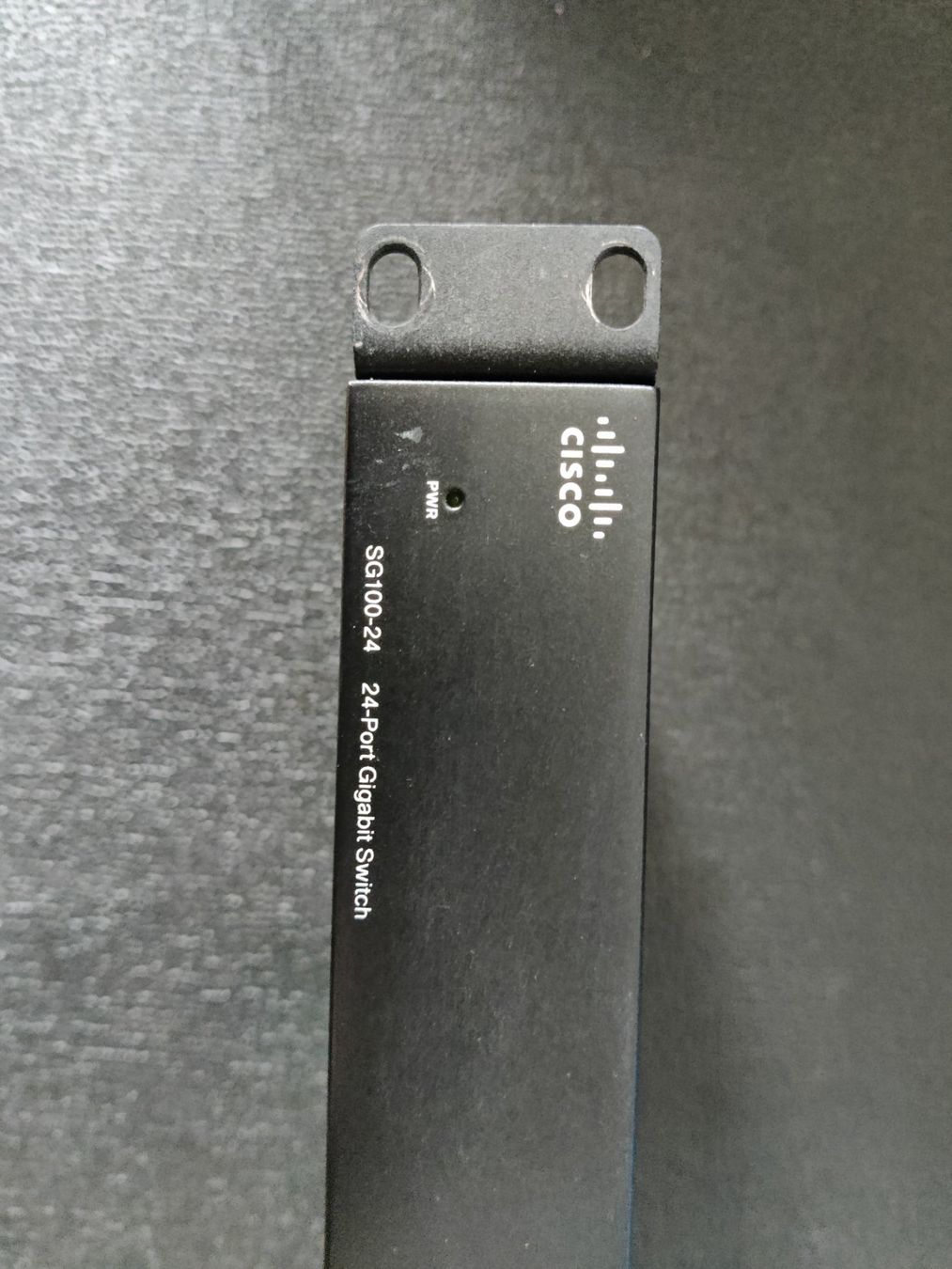 Cisco SG100-24 – 24-Port Gigabit Switch (Unmanaged) (Gebraucht) in ...