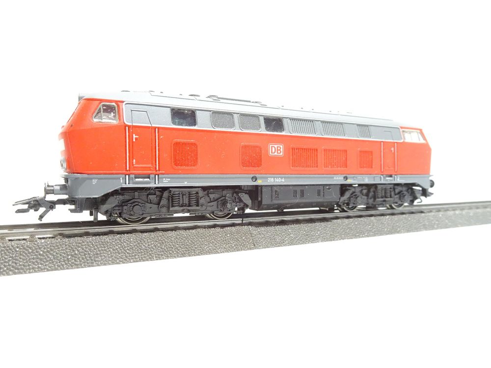 Märklin Lokomotive DB BR216 HO 36218 (Gebraucht) in Luzern für CHF 65.9 ...