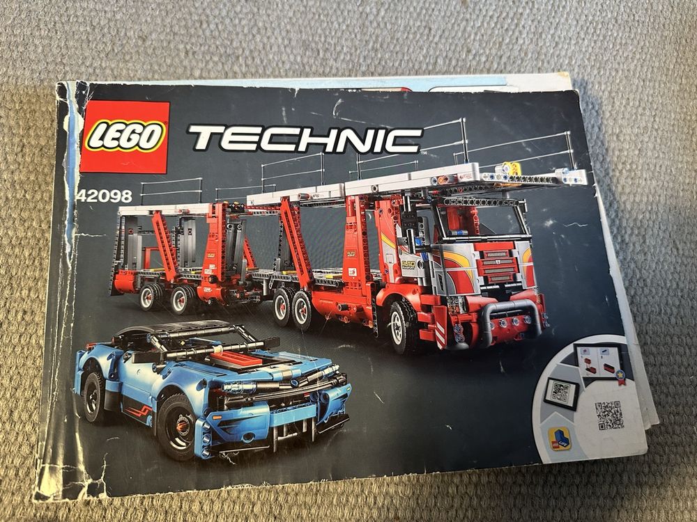 LEGO Technic 42098 Auto Transporter mit Auto - Komplett! (Gebraucht) in ...