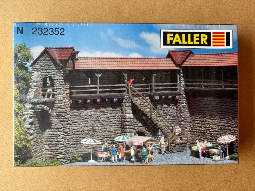 Faller 232352 Zwei Altstadt Wehrtürme (Neu und originalverpackt) in ...