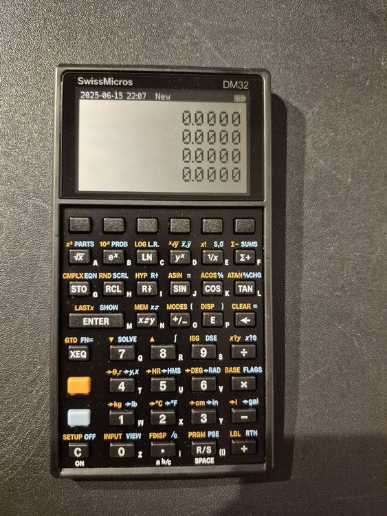 SwissMicros DM32 Rechner mit Handbuch & Etui, Top Zustand! (Neu (gemäss ...