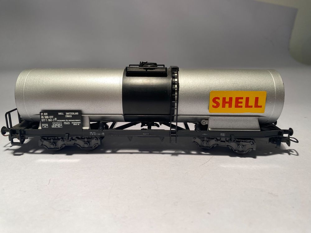 Doppelachsiger Tankwagen SHELL Silber, DC Achsen | Kaufen auf Ricardo