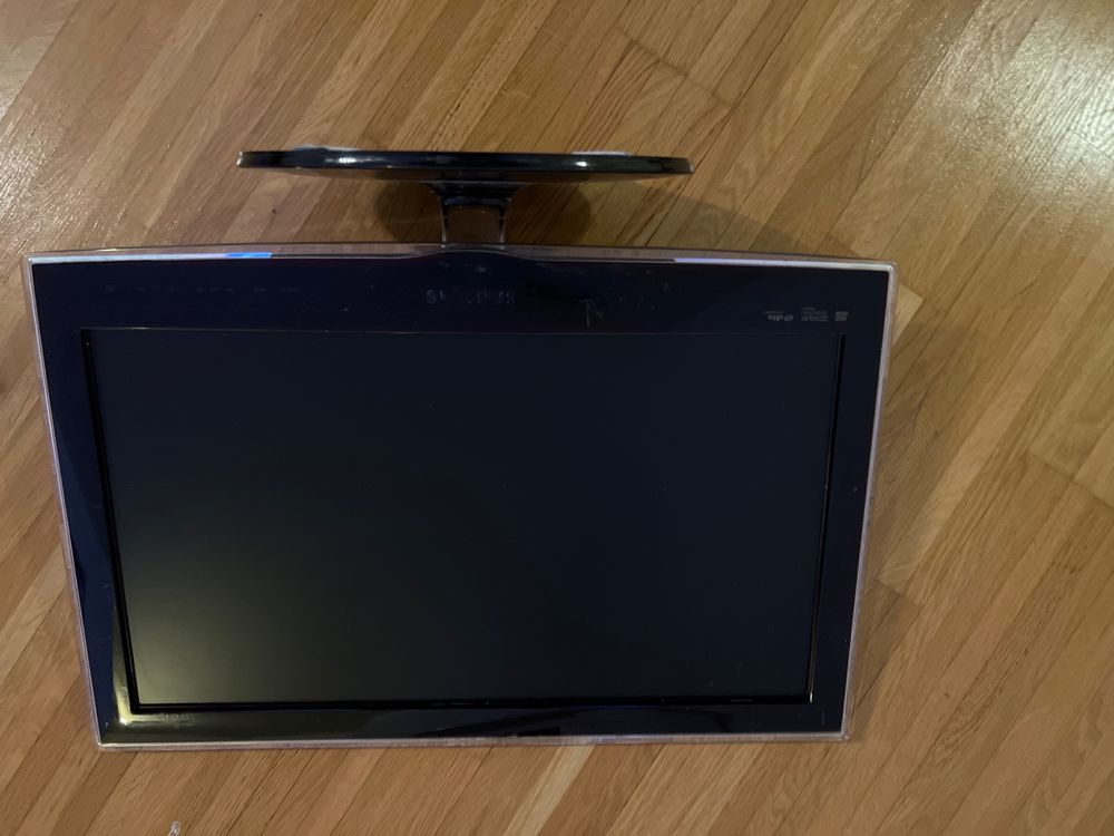 Monitor 50hz (Gebraucht) in Kollbrunn für CHF 5 – nur Abholung auf ...