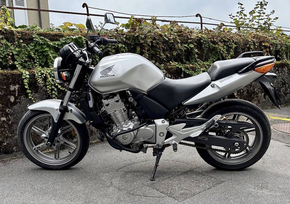 Honda CBF 500 (D'occasion) à Lausanne pour CHF 1300 – retrait ...