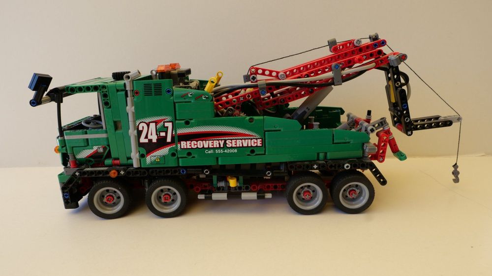 Lego Technic Recovery Truck (Gebraucht) in Erlenbach für CHF 85 – mit ...