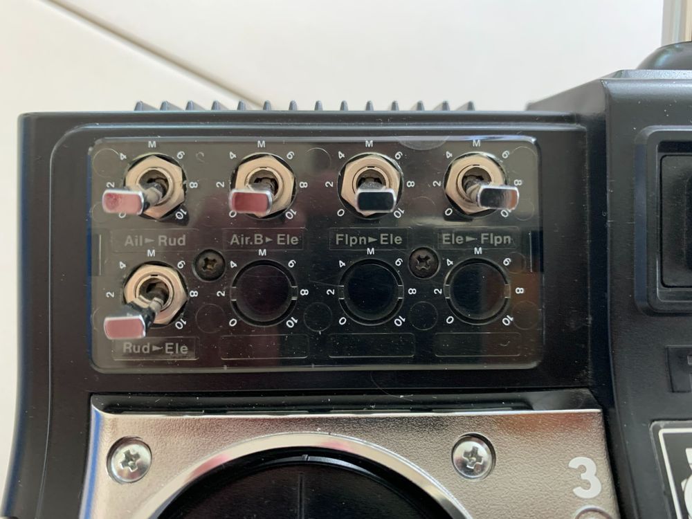 Futaba FC-18 Fernsteuerung inkl. 2 Empfänger PCM 40MHz (Gebraucht) in ...